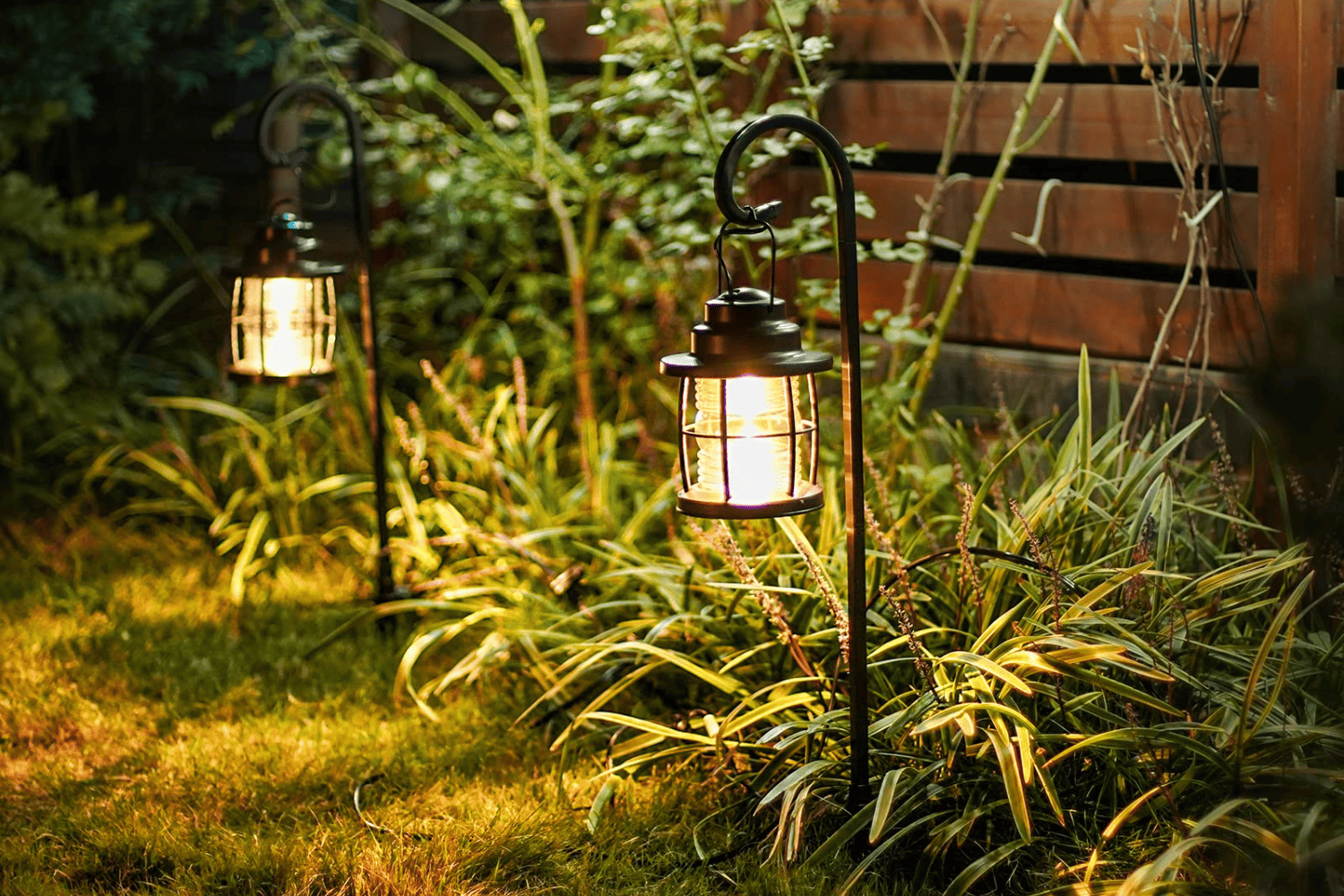 Malibu Lighting Official Website - Premium Landscape Lighting